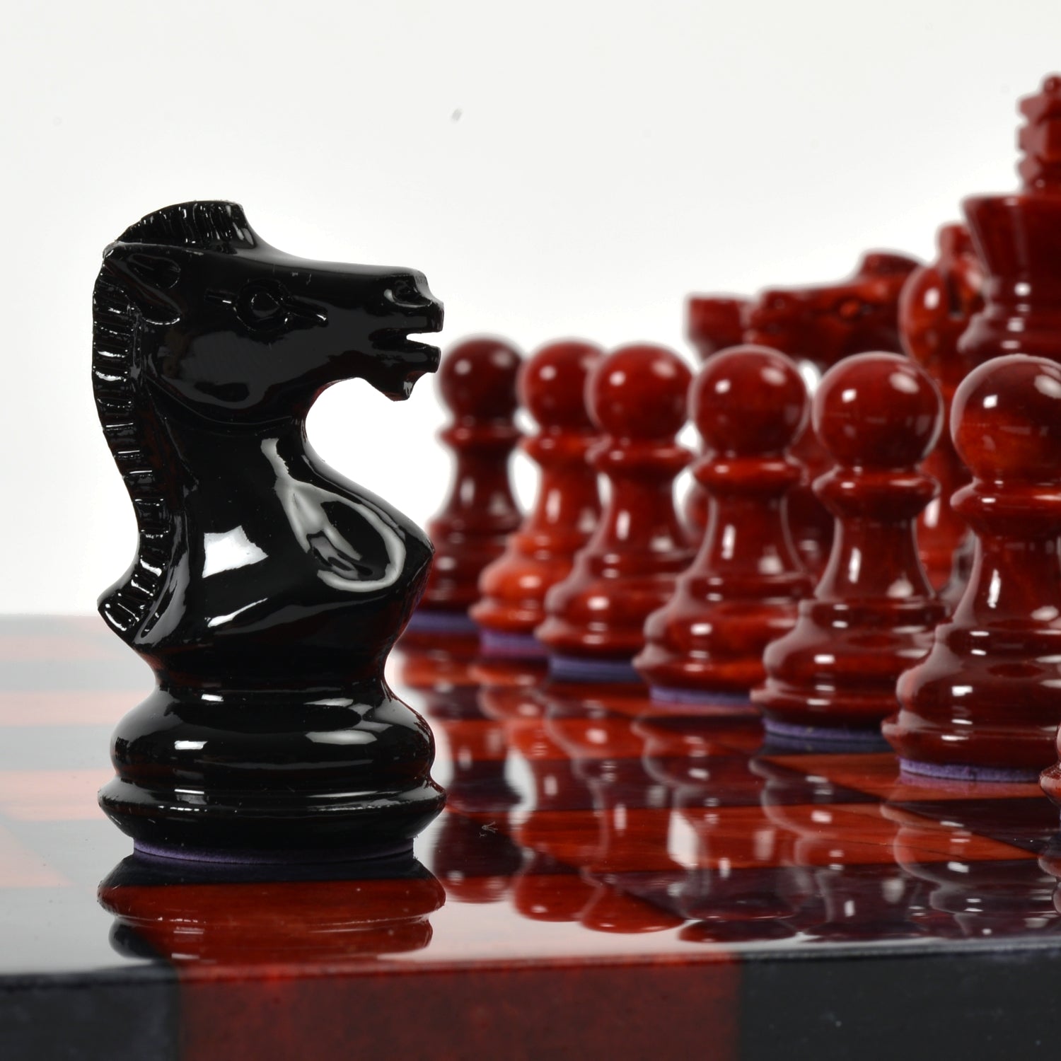 Purling Stone Chess Set Red & Black